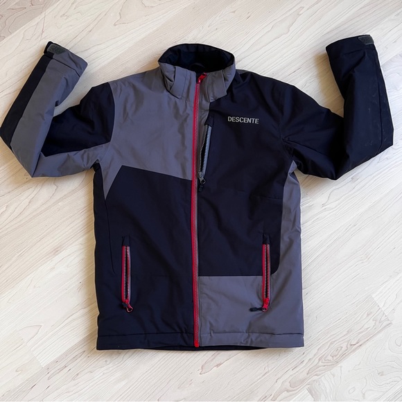 Descente | Jackets & Coats | Descente Ski Jacket Euc | Poshmark